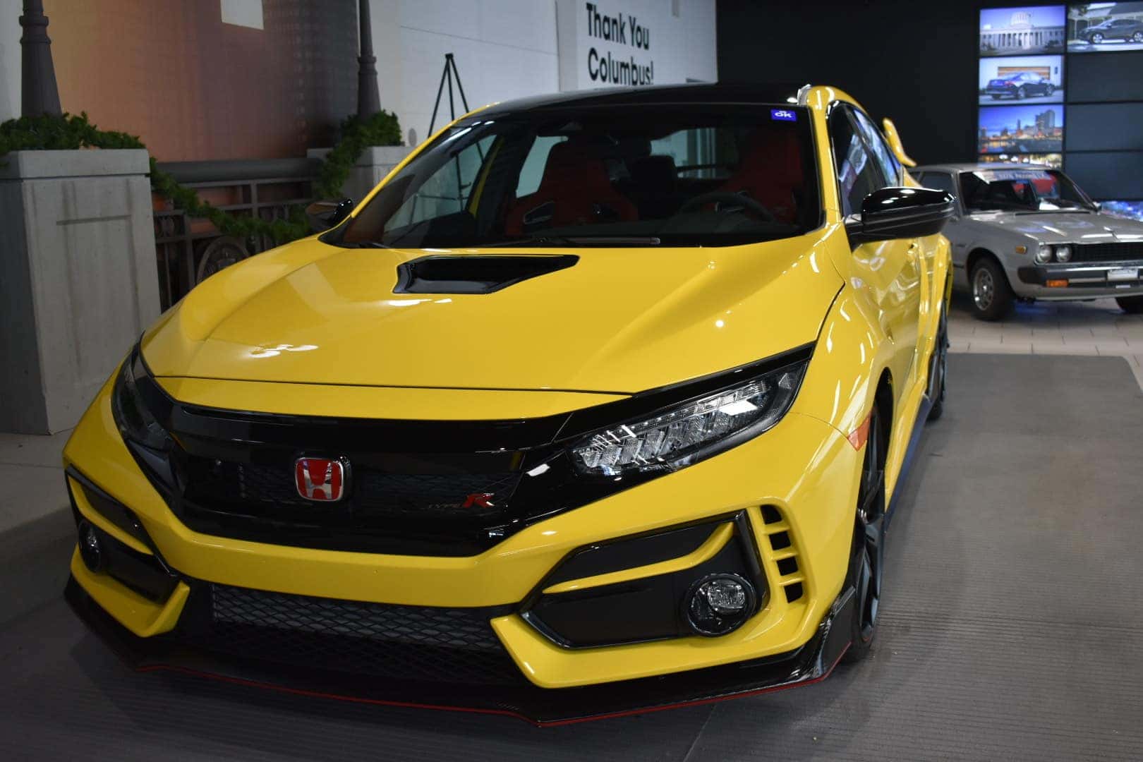 2021 Limited Edition Yellow Type-R | Lindsay Honda