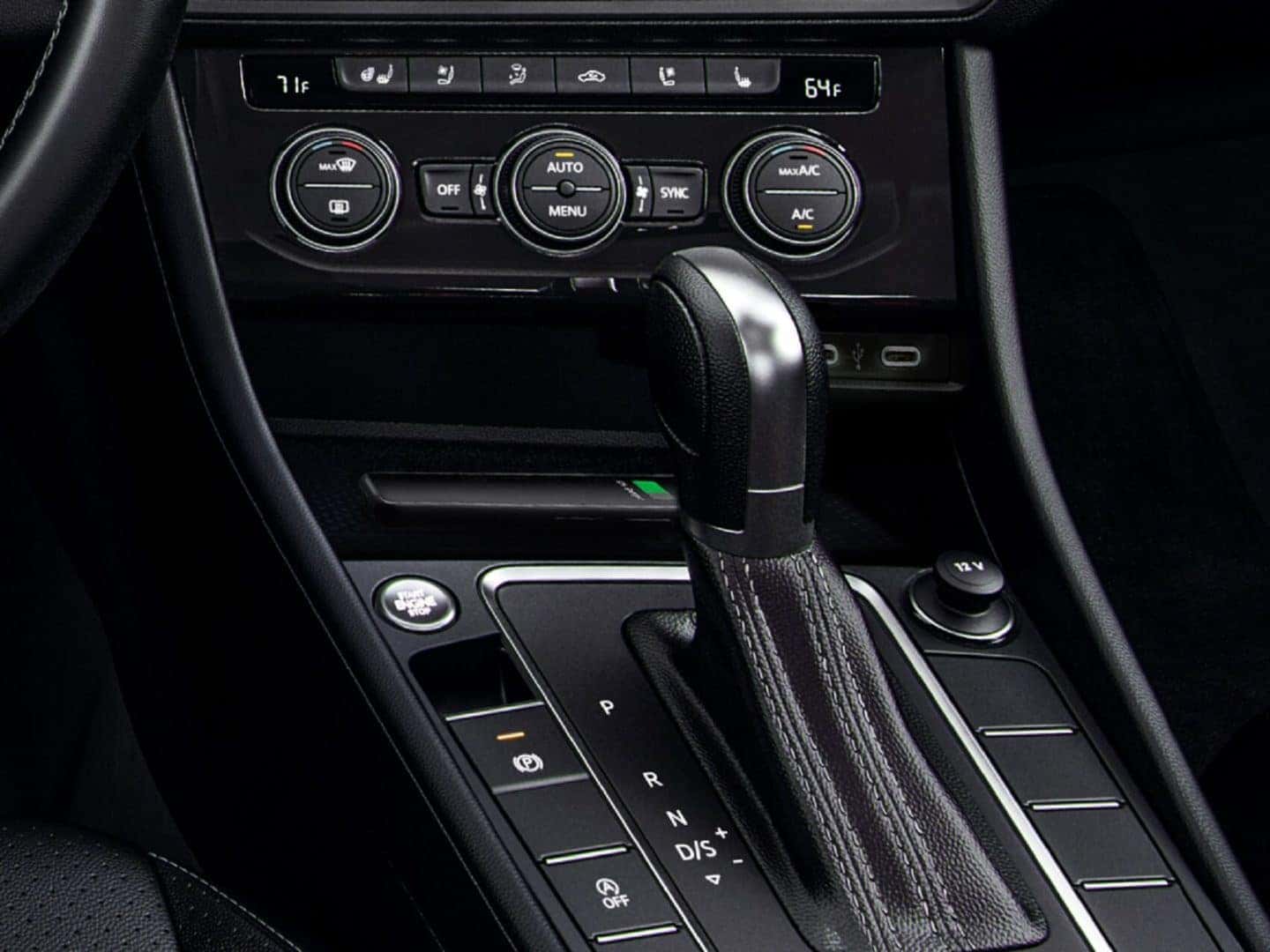 VW Jetta Interior Upgrades | Norm Reeves VW Superstore Port Charlotte