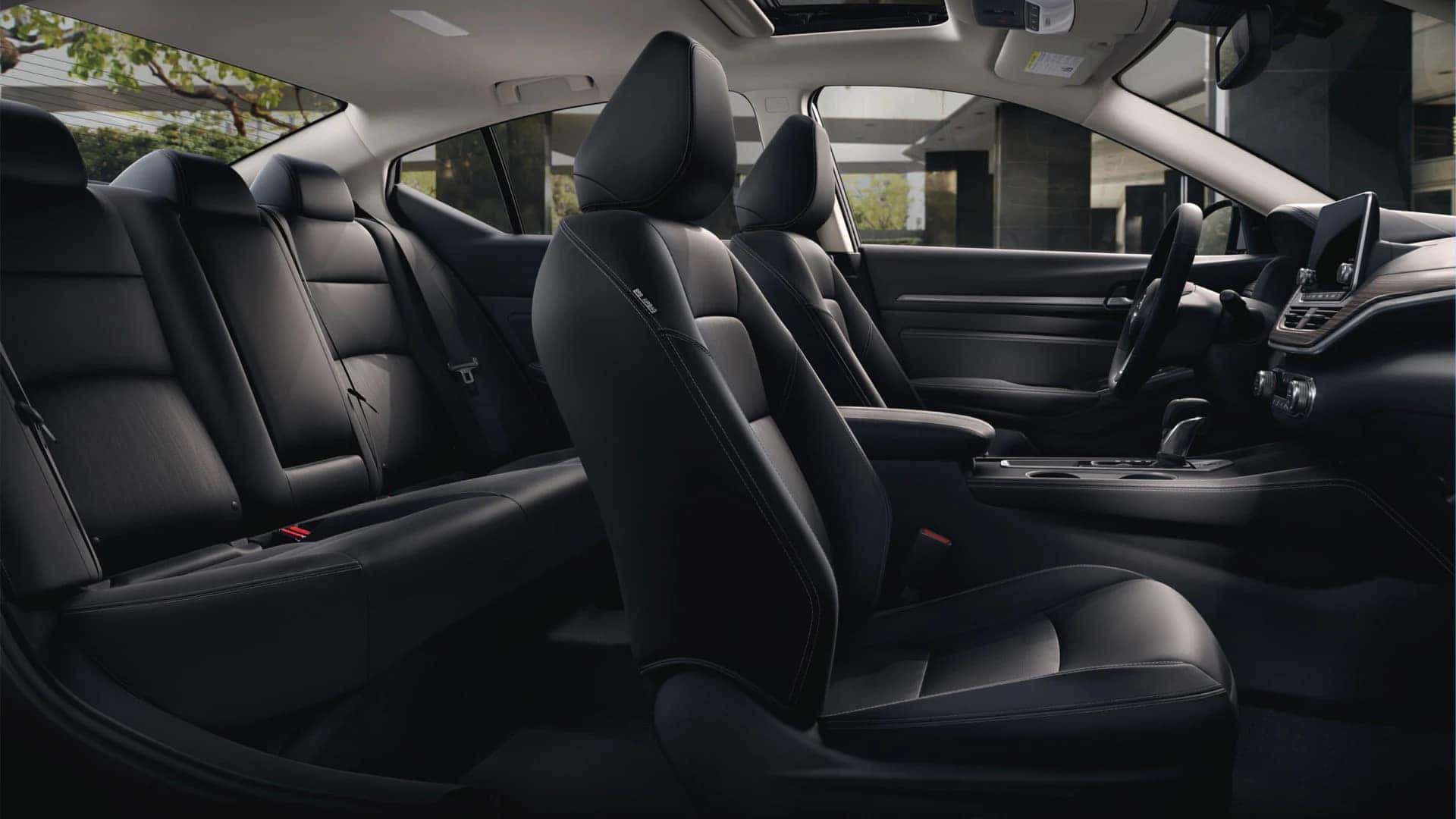 New Nissan Altima - Details and Specs - 4-door Mid-size Sedan - Rairdon's