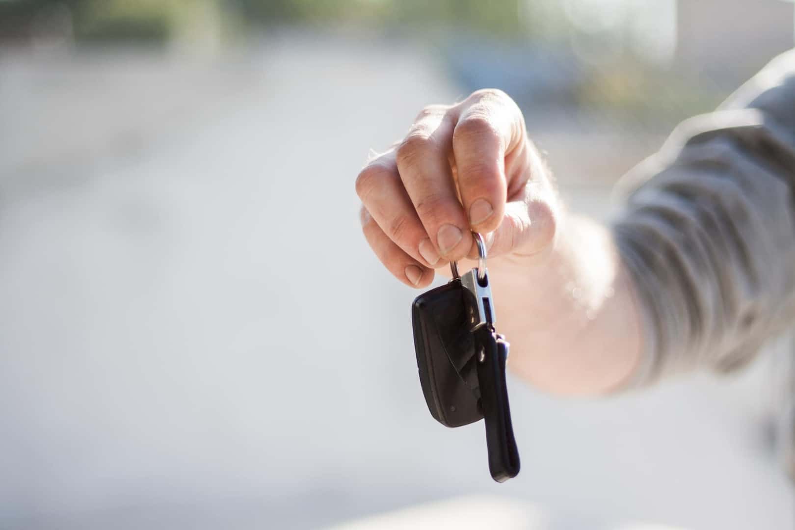 Safety Features to Consider When Buying a Vehicle